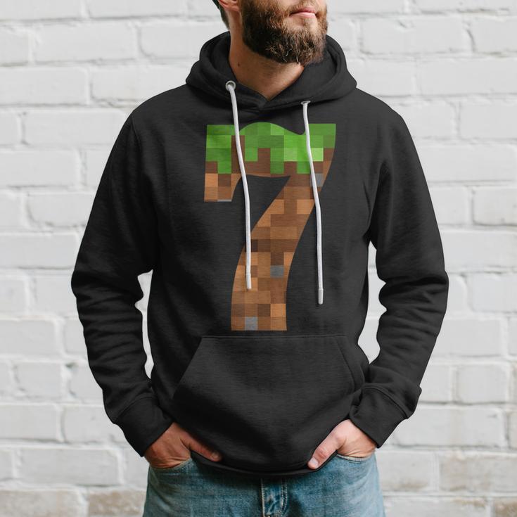 Pixel 7Yr Birthday Number Seven 7 Year Old 7Th Video Gamer Hoodie ...