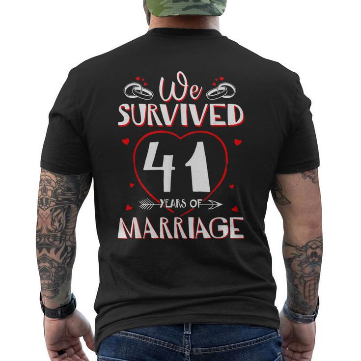 We Survived 41 Years Of Marriage Couple 41St Anniversary Men's T-shirt ...