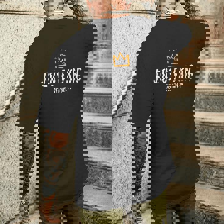 Jesus Is King Christ Is King King Of Kings Lord Of Lords Men's T-shirt ...