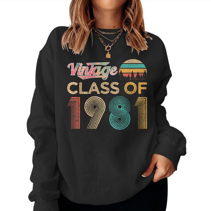 Vintage Class Of 1981 Classic Retro Birthday Women Women Sweatshirt ...