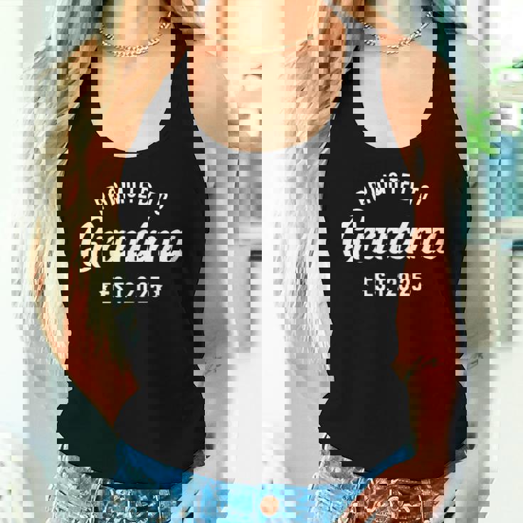 Promoted To Grandma 2025 Soon To Be Grandmother New Grandma Women Tank ...