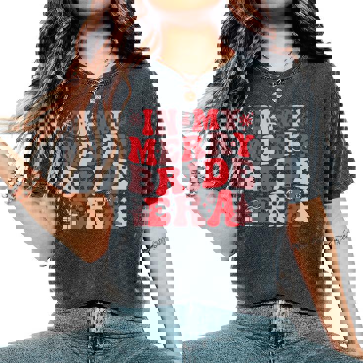 In My Merry Bride Era Groovy Christmas Wedding Bachelorette Women's ...