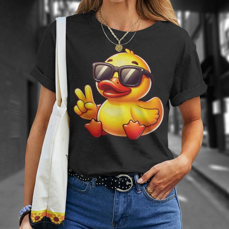 Cool Retro Yellow Rubber Duck In 70S 80S Duck T-Shirt - Seseable