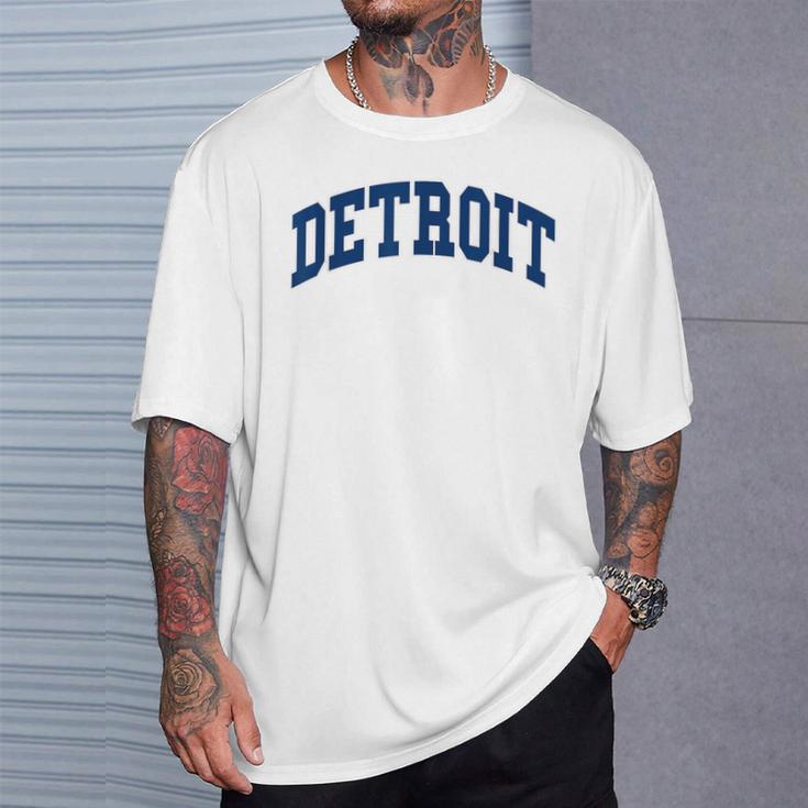 Detroit Throwback Classic T-Shirt | Mazezy